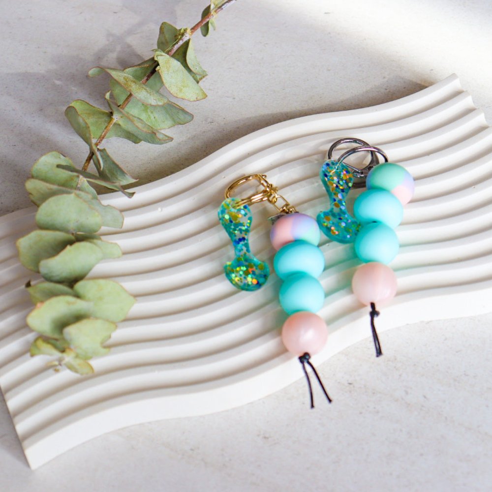 Blue Glitter Trolley Token Keychain - Love and Labels